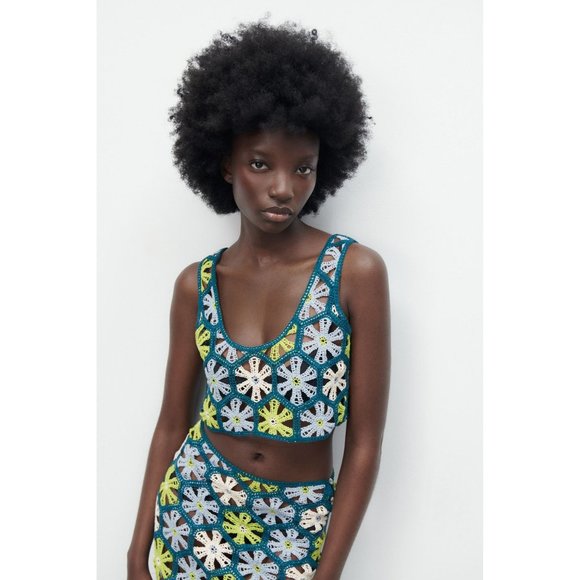 Zara | Tops | Nwt Zara Crochet Lace Top With Flower Pattern Cropped ...